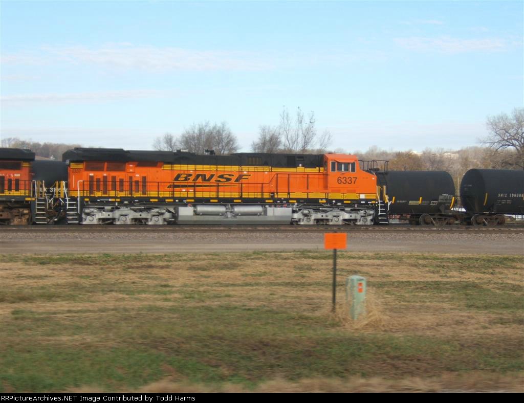 BNSF 6337